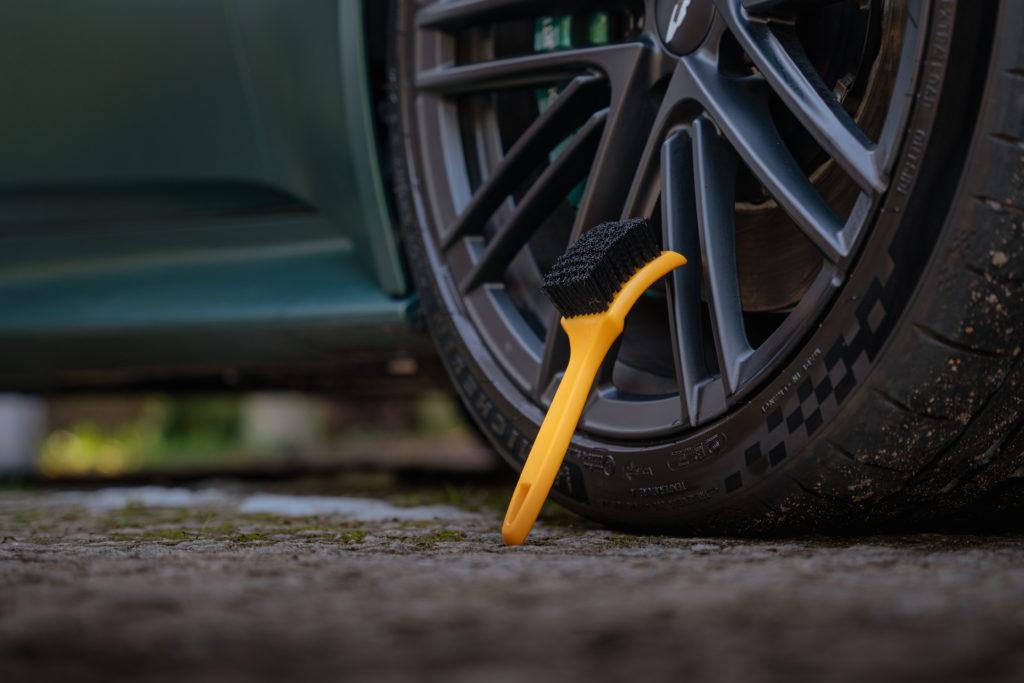 Willy Willy | Work Stuff - Premium Detailing Tool